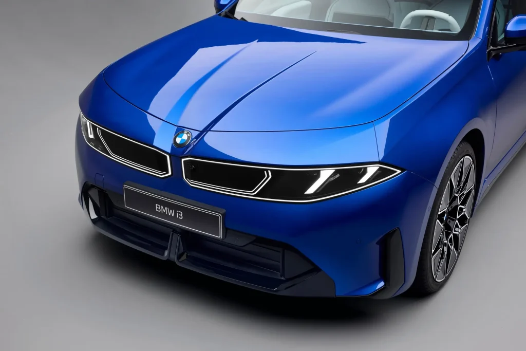 Neue Klasse Expands: BMW Announces 2026 Production Start for i3 Sedan ...